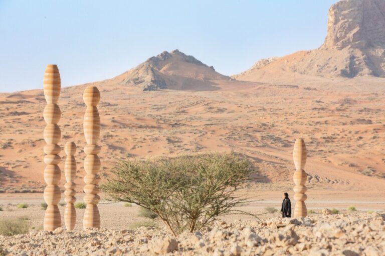 karim+elias' desert relics installation rises like totems in UAE