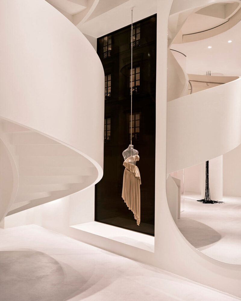 SANAA reflects alaïa's sculptural fashion identity in rue du faubourg ...