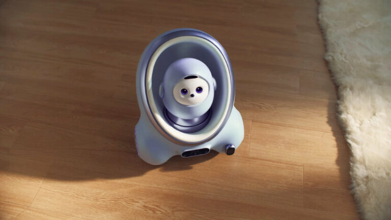 TCL unveils modular AI companion robot 'Ai Me' at CES 2025