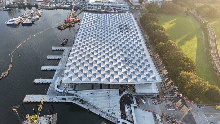 3XN architects, in association with BVN and aspect studios, complete rooftop of new sydney fish ...