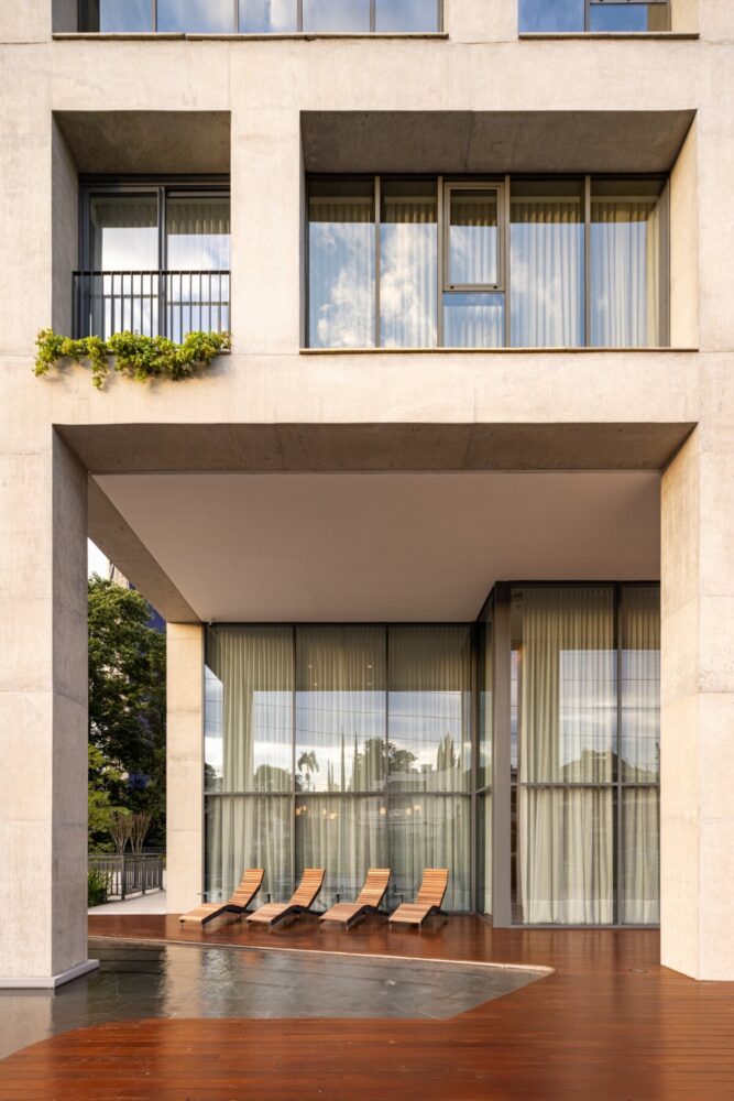 chamfered edges shape AGE 360 residential tower in brazil