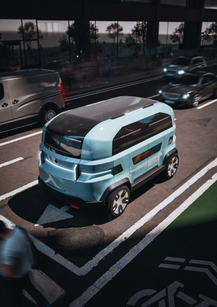 autonomous amphibious vehicle CROSSER can drive in water