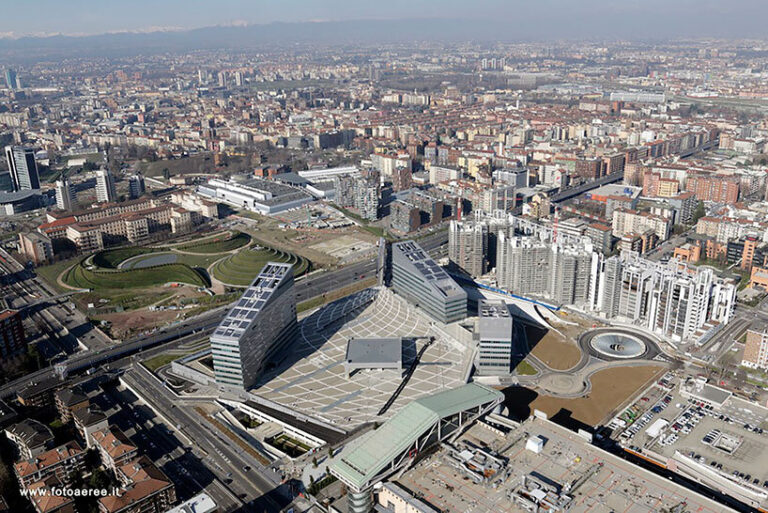 milan architecture city guide: highlights from historical monuments to ...