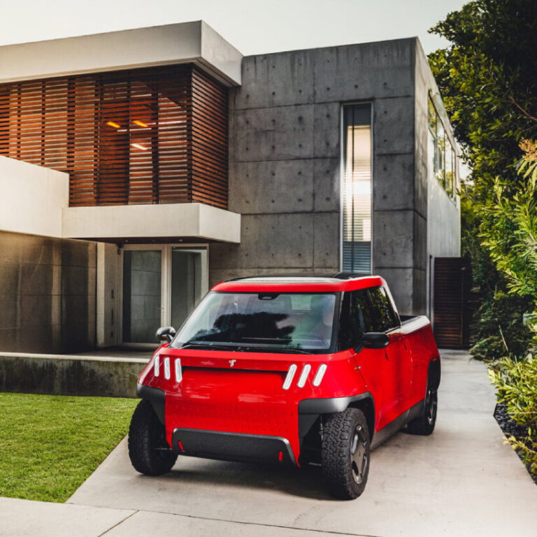 yves béhar and fuseproject design TELO's electric pickup truck