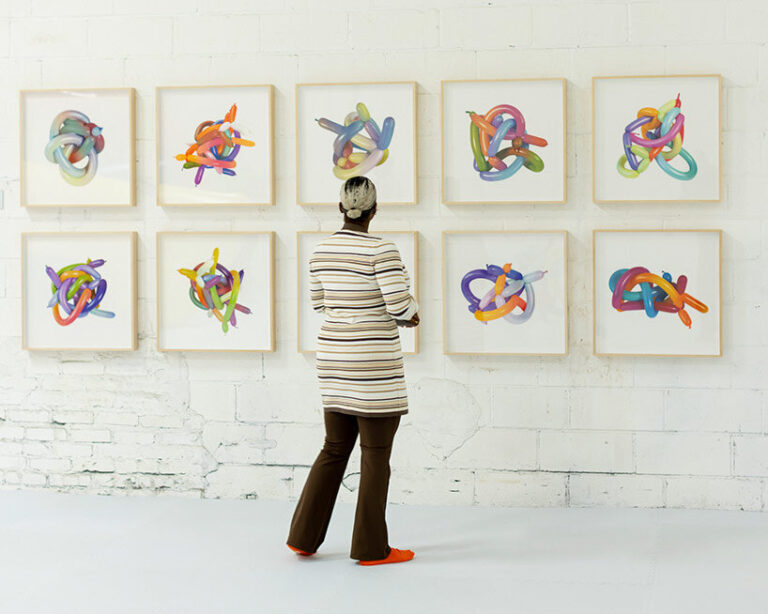 keff joons: Cj hendry transforms brooklyn warehouse into balloon-filled ...