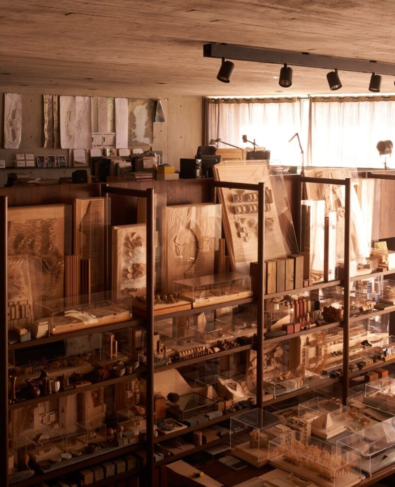 edmund sumner’s photo book traces architecture in mexico