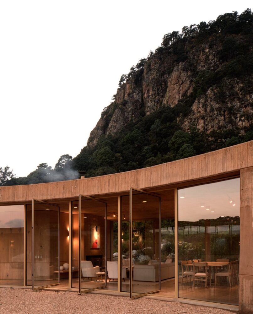 edmund sumner’s photo book traces architecture in mexico