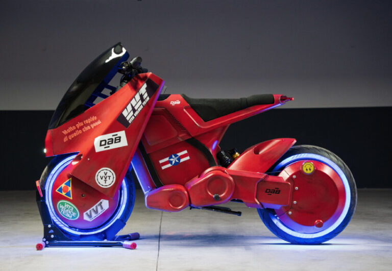 3D printed electric motorcycle by DAB motors takes after akira bike