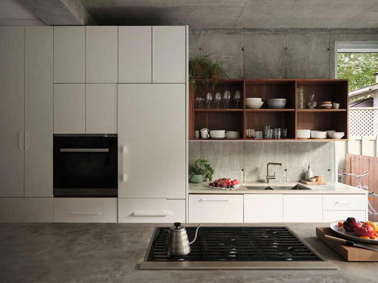 alexandre bernier architecte designs concrete residence within a garden ...