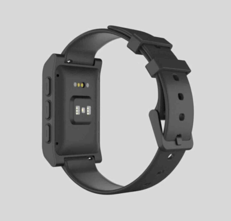 pebble returns as core 2 duo smartwatch