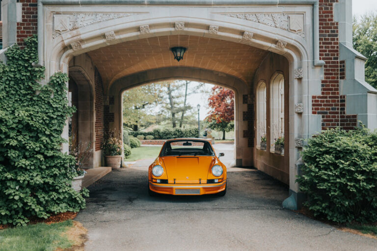 RSR project revives 1986 porsche 911 in 70's-era 'signal orange'