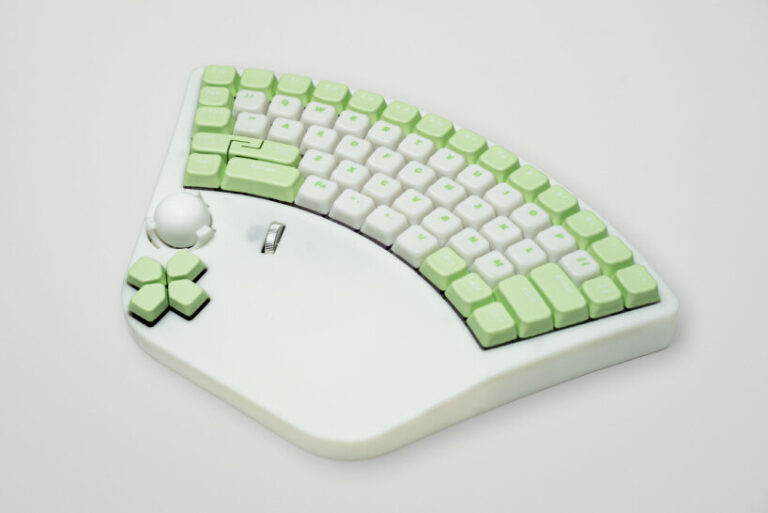 fan-shaped keyboard with mouse lets users type with one hand