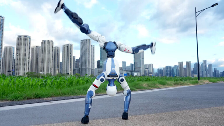 from unitree's R1 to robotera's L7, humanoid robots act like people