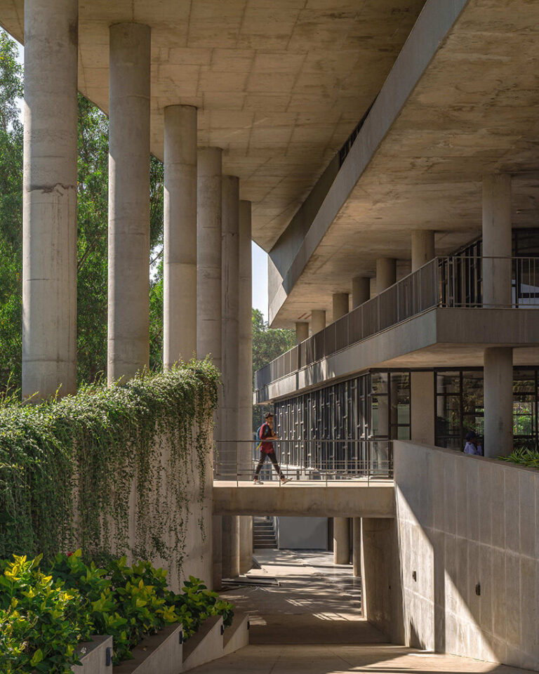 cadence architects designs library for engineering school in india