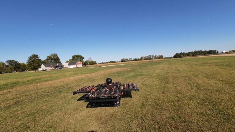electric solo jetbike by LEO flight hovers as personal air vehicle