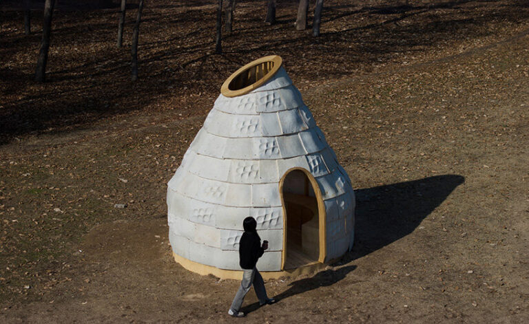 yong ju lee grows pavilion from mycelium using 3D printing in seoul
