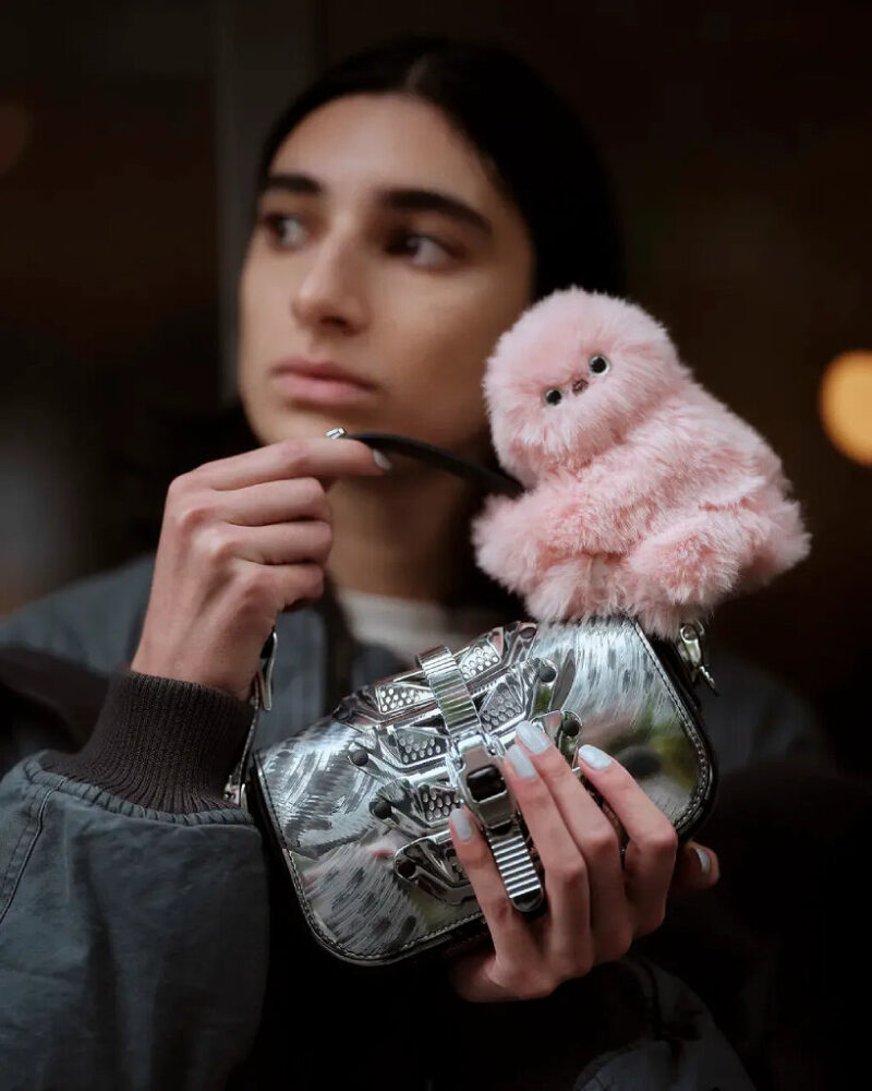 mini attachable robot ‘mirumi’ moves its head when users pet it